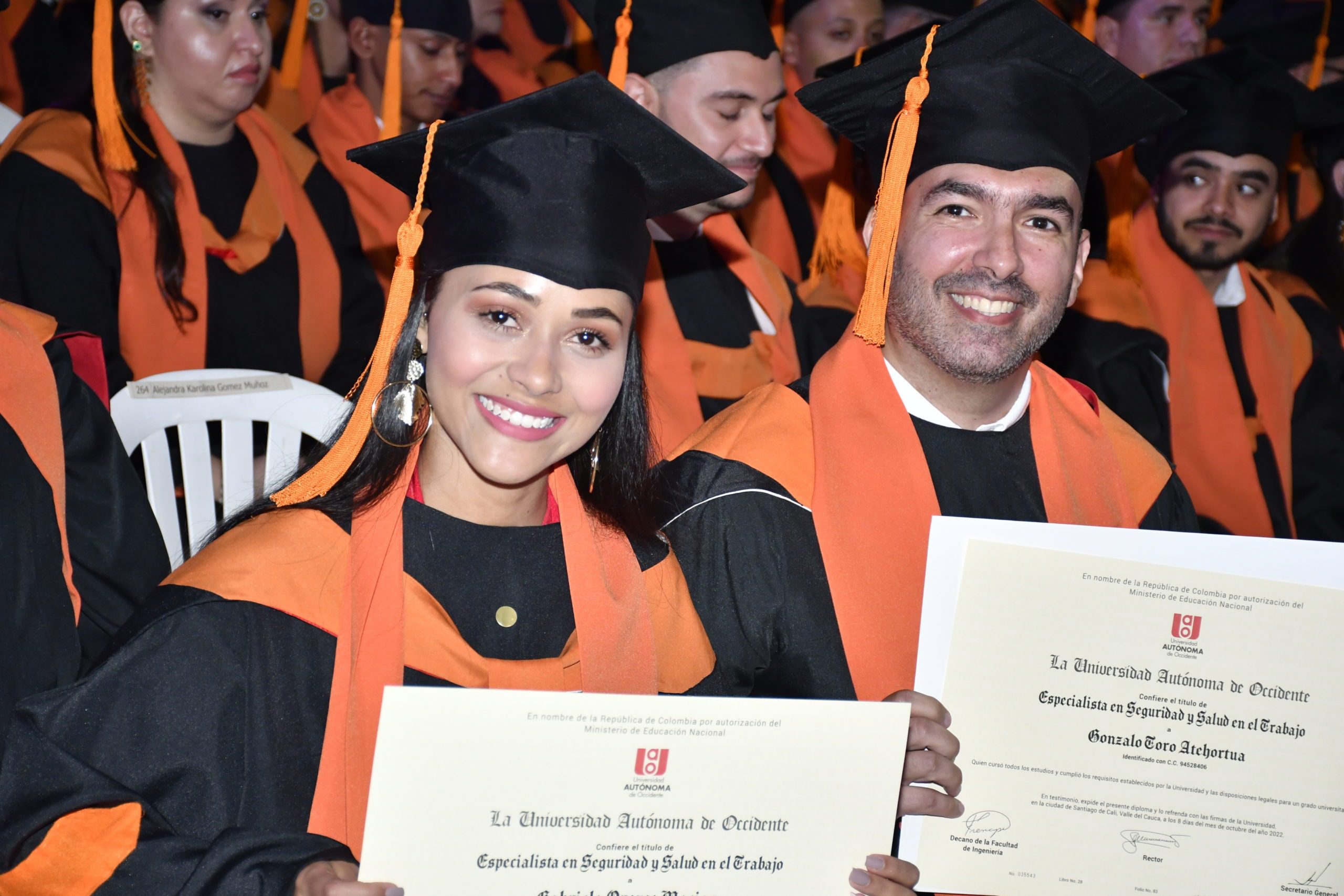 Felicitaciones Por La Graduación Del Octavo Grado Amazon.com: