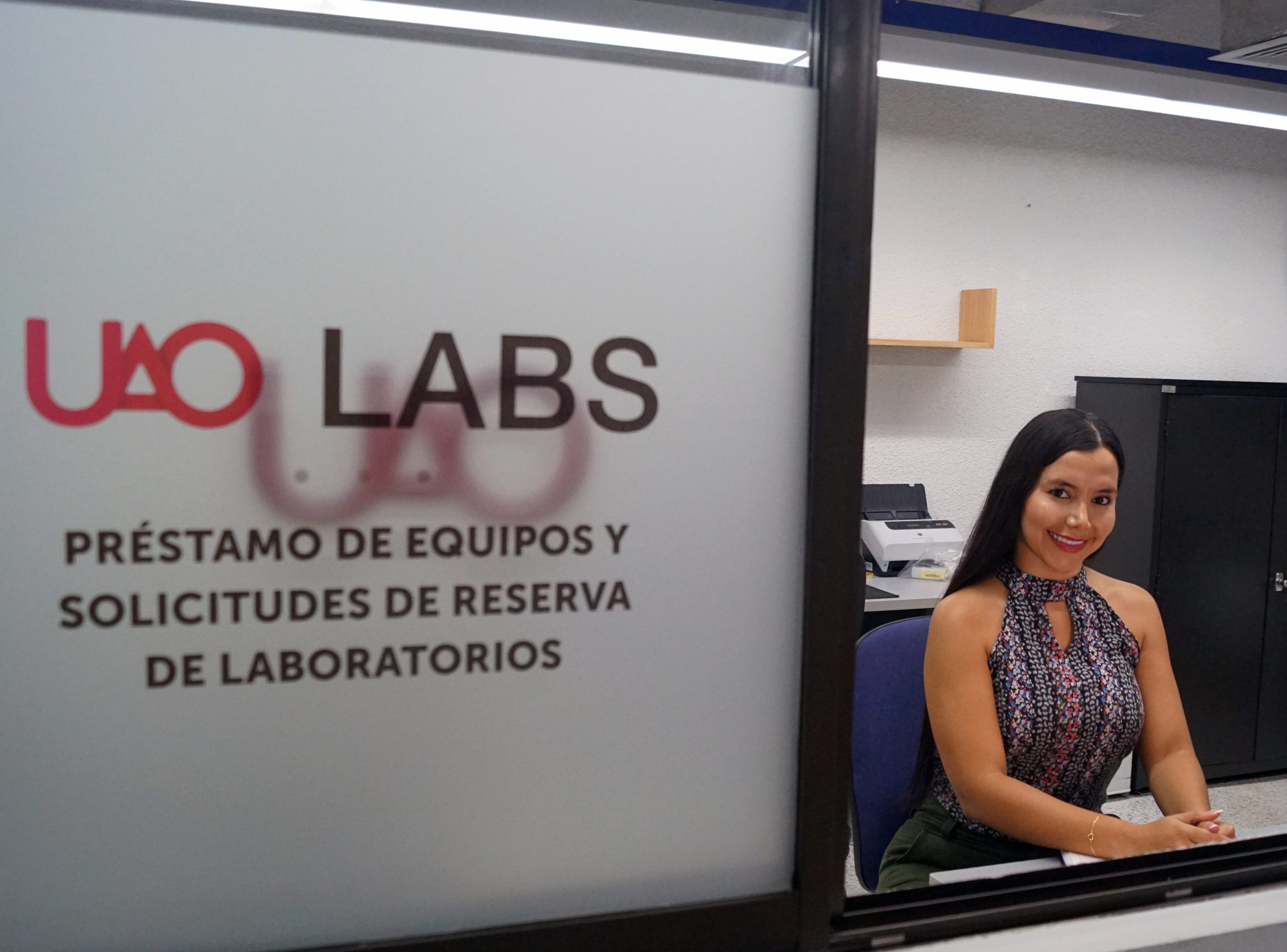 ¡La Dirección Administrativa de Laboratorios amplía su horario de atención!